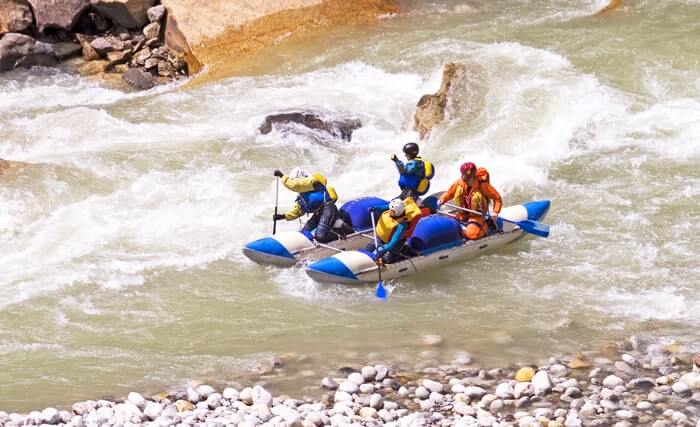 Best Places For River Rafting In India || Tour And Travel Blog
