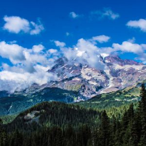 Mountains In Washington: Where to Stay, What to Do, and How to Relax